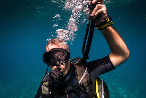 Buoyancy Control Device (BCD): Everything you need to know